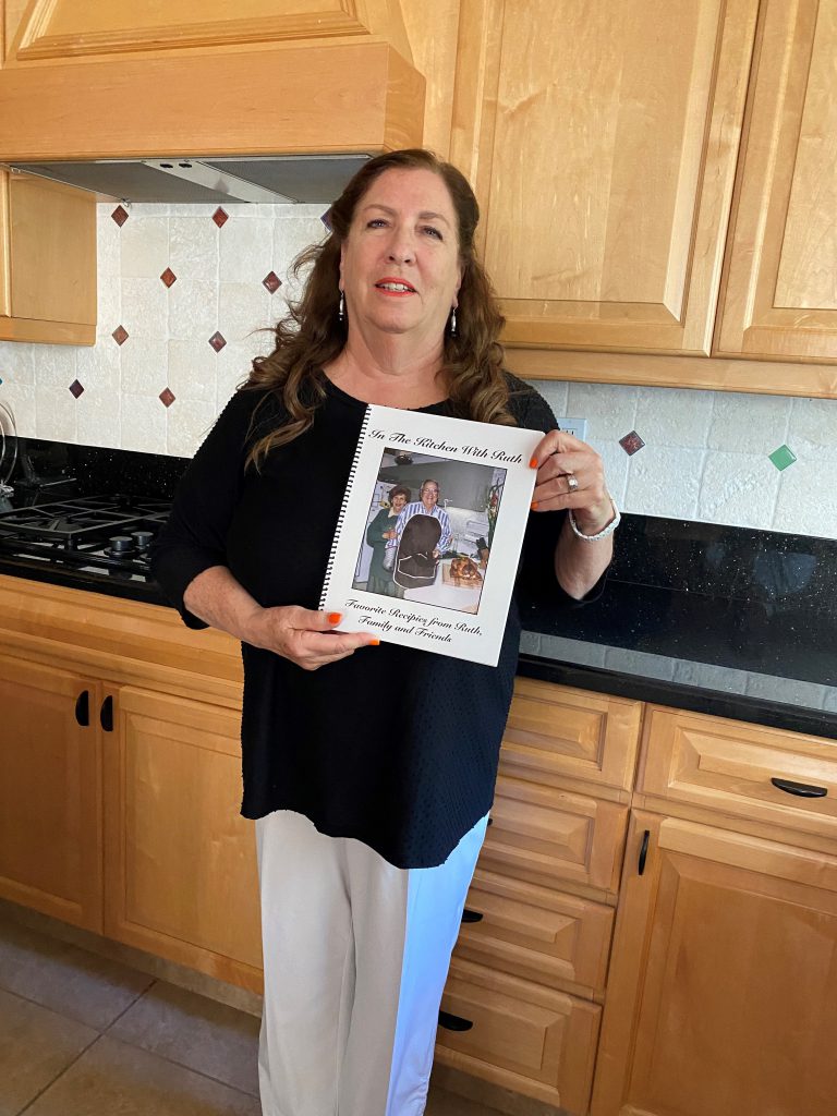 What Our Editors Are Saying About Family Cookbook Project – The Family ...